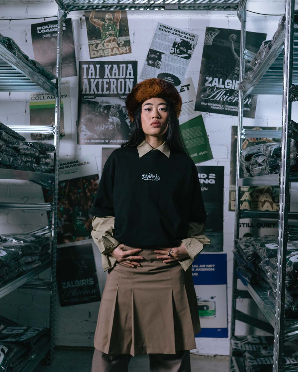 Basic's Black Tee „Žalgiris x Akieron“ – shop.zalgiris.lt